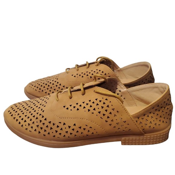Classique | Shoes | Classique Jasmine Shoe Size 8w Brown Cognac Lace Up ...